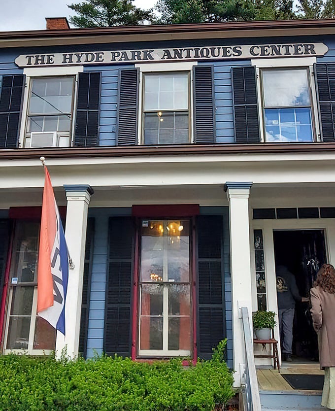 The name says it all&mdash;this isn't just shopping, it's time travel. That sign has guided generations of collectors to their happy place.