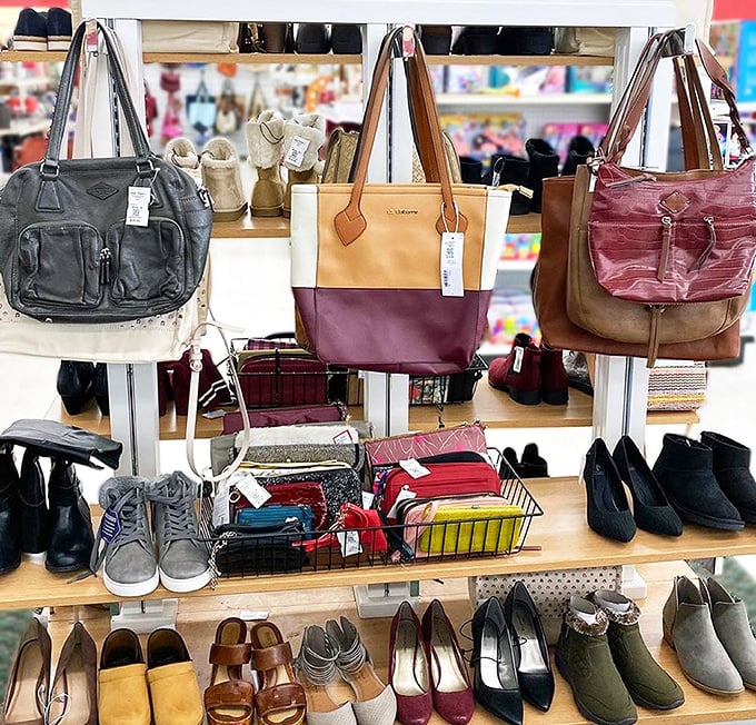 Handbag heaven! These pre-loved purses and shoes are ready for their second act&mdash;Broadway would be jealous of these understudies.