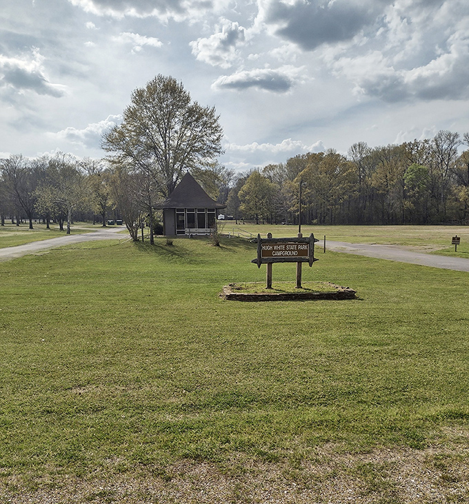 Hugh White State Park welcomes visitors with that quintessential Mississippi hospitality&mdash;unpretentious, genuine, and as refreshing as a glass of sweet tea.