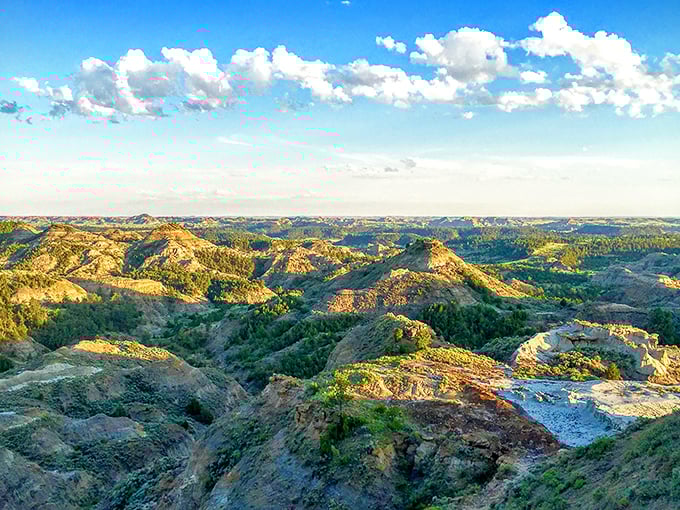 Makoshika State Park's otherworldly landscape makes you wonder if you've accidentally wandered onto the set of a sci-fi western.