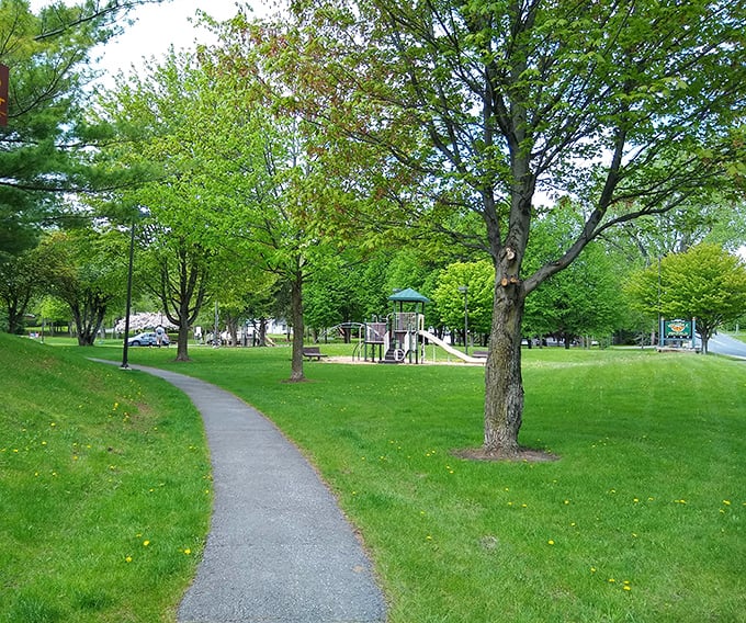 Melissa Penfield Park offers winding paths through lush greenery, where nature and recreation meet. The perfect escape without leaving town.