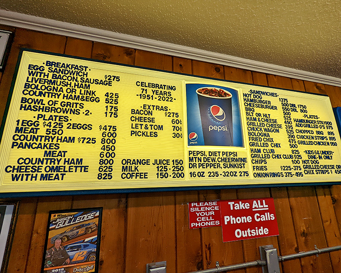 When your menu needs a yellow board and bold letters, you know the food does all the talking.