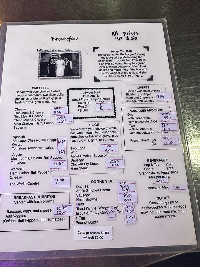 When the menu warns you about Betsy the Grill's impressive burger count, you know you're in seriously good hands.