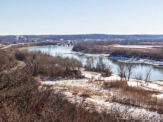 The mighty Missouri River carves its path alongside St. Joseph. Nature's highway once brought pioneers west and now brings peaceful vistas to budget-conscious retirees.