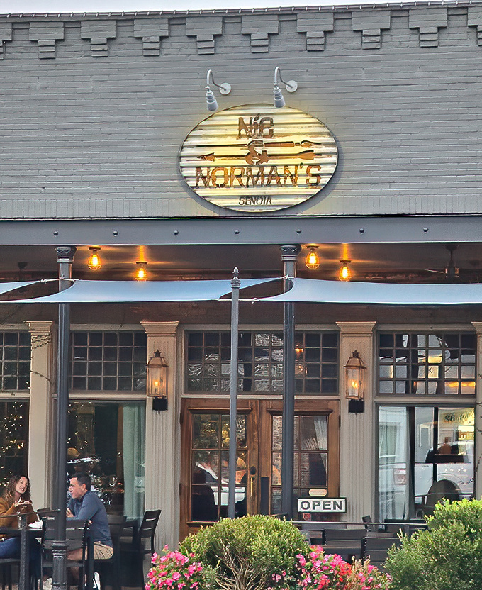 Nic & Norman's isn't just riding the zombie fame wave&mdash;it's serving up burgers that would make the undead come back for seconds.