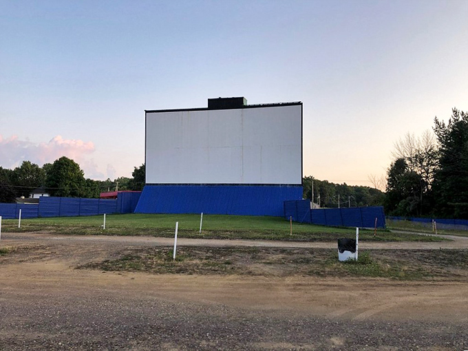 The blank canvas before showtime&mdash;like the quiet anticipation before your favorite band takes the stage.