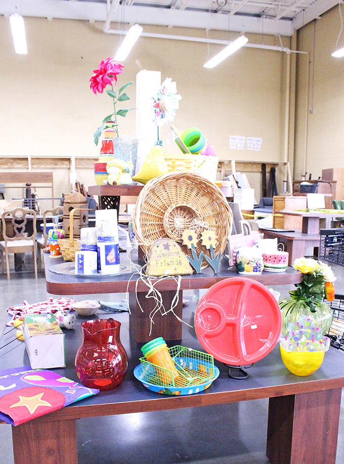 A colorful chaos of household treasures awaits new homes. One person's "what was I thinking?" becomes another's "exactly what I was looking for!"