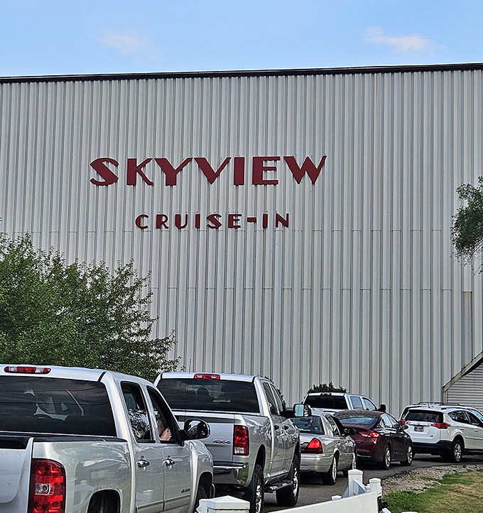That iconic "SKYVIEW CRUISE-IN" sign promises an evening where nostalgia meets modern entertainment in perfect harmony.