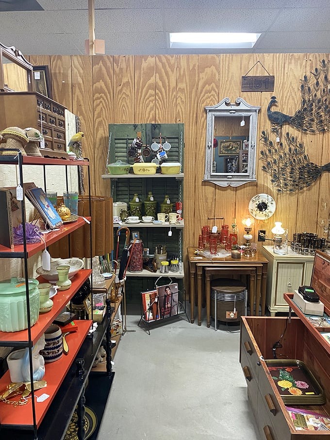 This booth is a miniature living room from another era, where avocado green wasn't a trendy superfood but the height of decorating sophistication.