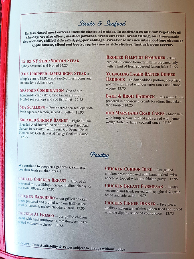 A menu that reads like a love letter to comfort food classics. The seafood section alone could make a New Englander nod with respect.