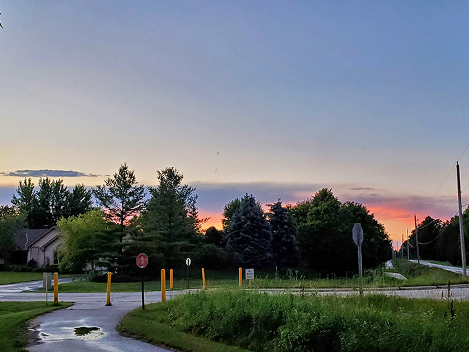 Sunset over Cedarburg costs absolutely nothing, yet delivers beauty that billionaires can't buy with their platinum cards.