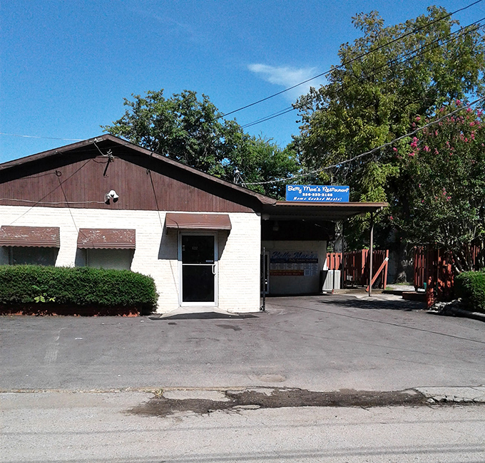 Betty Mae's modest exterior gives no hint of the flavor explosion waiting inside. Don't judge this book by its cover!