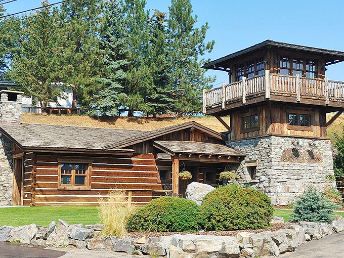 Bigfork&rsquo;s lodge charm unfolds like a storybook, where cozy comforts meet quaint streets lined with artistic treasures.