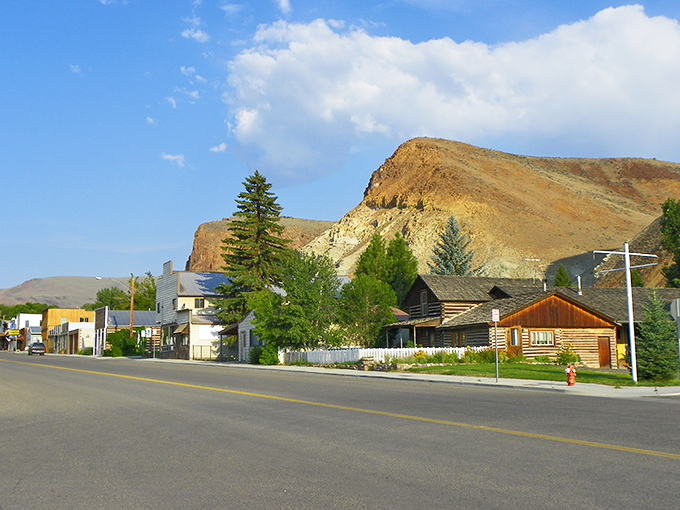 Challis's stunning mountain backdrop transforms an ordinary main street into a postcard-worthy scene that changes with each season.