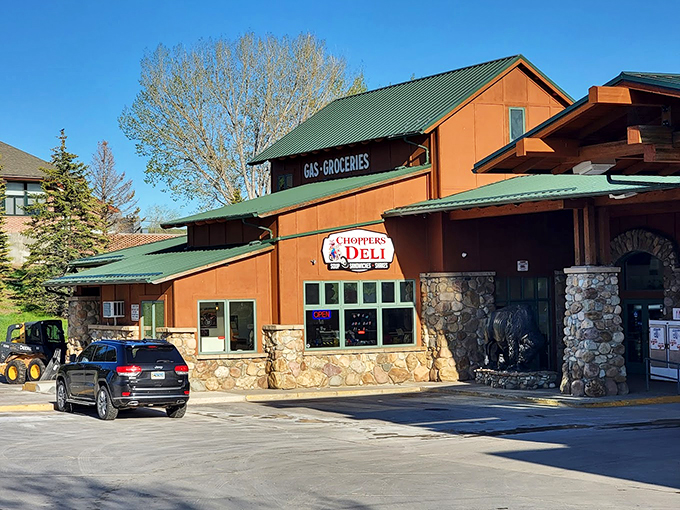 Choppers Deli's rustic-meets-modern exterior hints at the perfect balance they've struck between tradition and innovation inside.