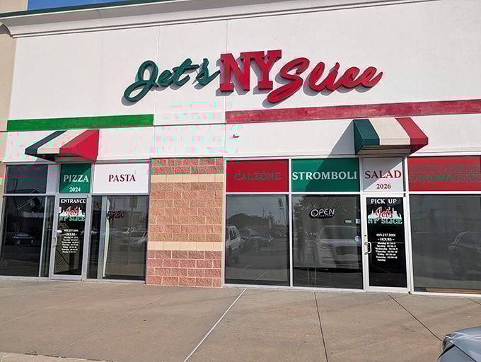 Jet's NY Slice brings a taste of Manhattan to Moore. The classic red, white, and green awnings signal authentic New York-style pizza inside.