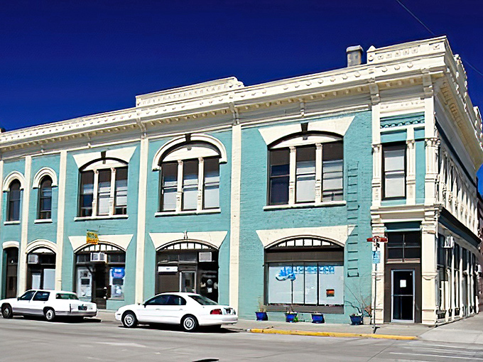 La Grande's historic downtown feels like stepping into a simpler time. These brick buildings have stories to tell&mdash;and surprisingly affordable spaces within.