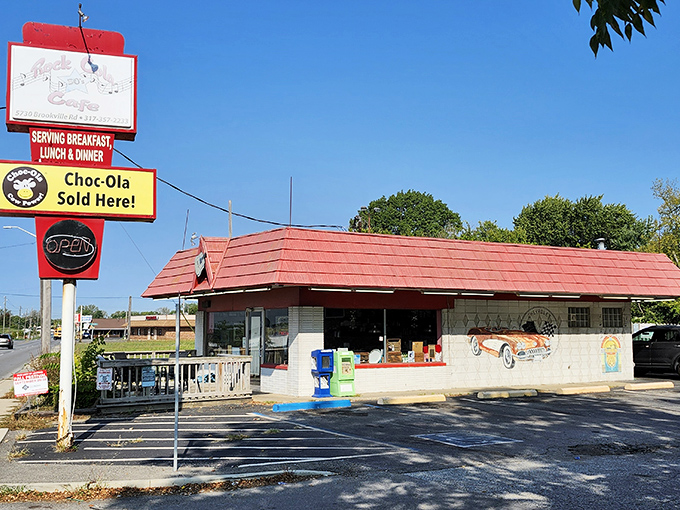Rock-Cola 50's Cafe looks frozen in time, complete with vintage Corvette mural. Expect jukeboxes, chrome, and eggs that would make the Fonz give two thumbs up.