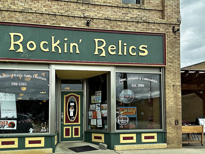 Rockin Relics combines vintage charm with serious eats - like finding a time capsule filled with perfectly grilled burgers.