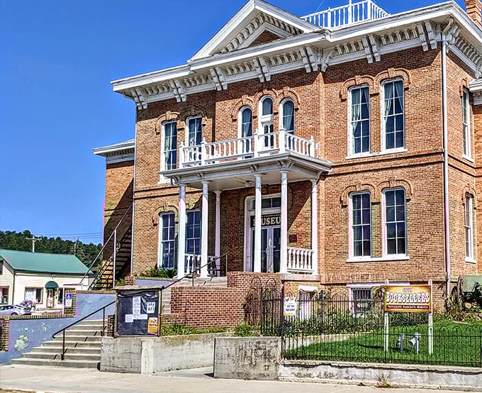 Main Street Custer offers a perfect blend of historic charm and modern comfort. The perfect basecamp for Black Hills adventures awaits.