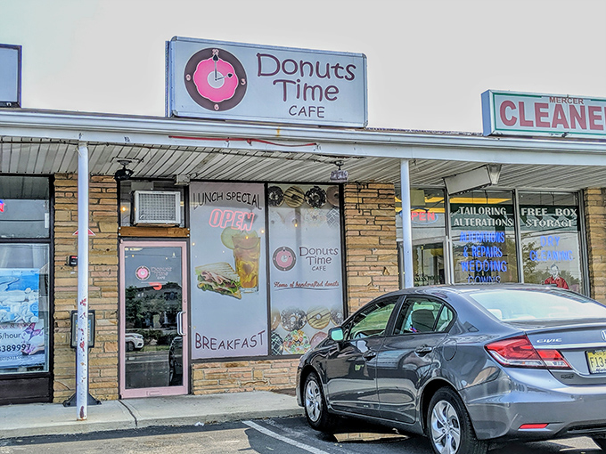 Another angle of this unassuming champion - proving great donuts don't need fancy digs to shine. 