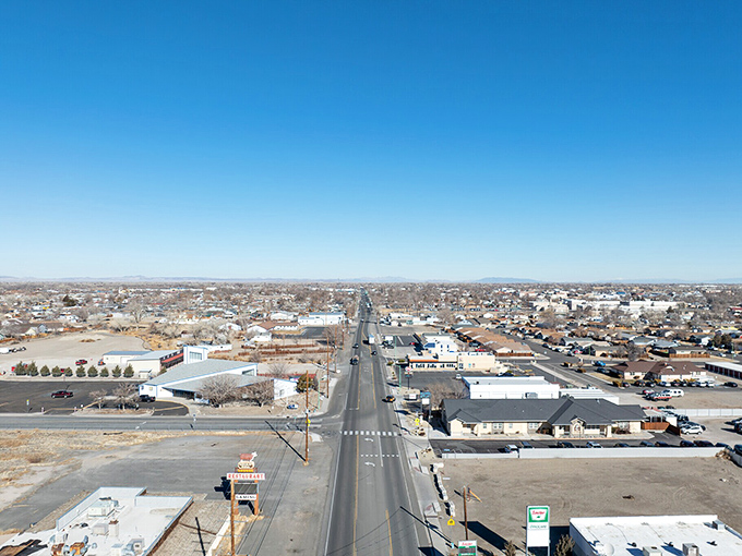 Brown's Bar in Fallon promises cold drinks and warm conversation&mdash;the desert version of "Cheers" where everybody might know your name.