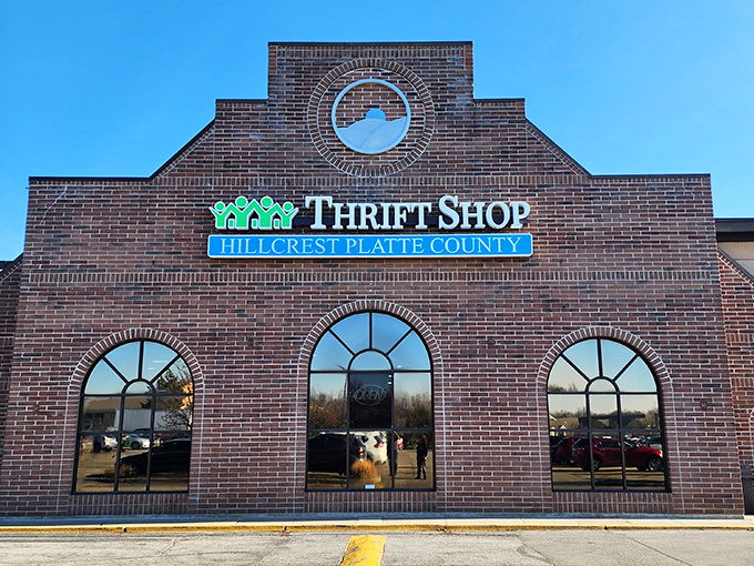 Those elegant arched windows let in the perfect amount of light to spot that vintage treasure you didn't know you needed.