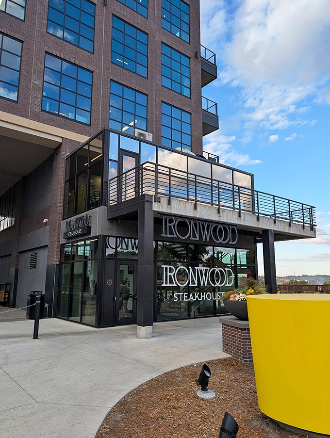 Glass, metal, and perfectly cooked beef&mdash;Ironwood brings a touch of metropolitan flair to Sioux Falls without the big-city attitude.