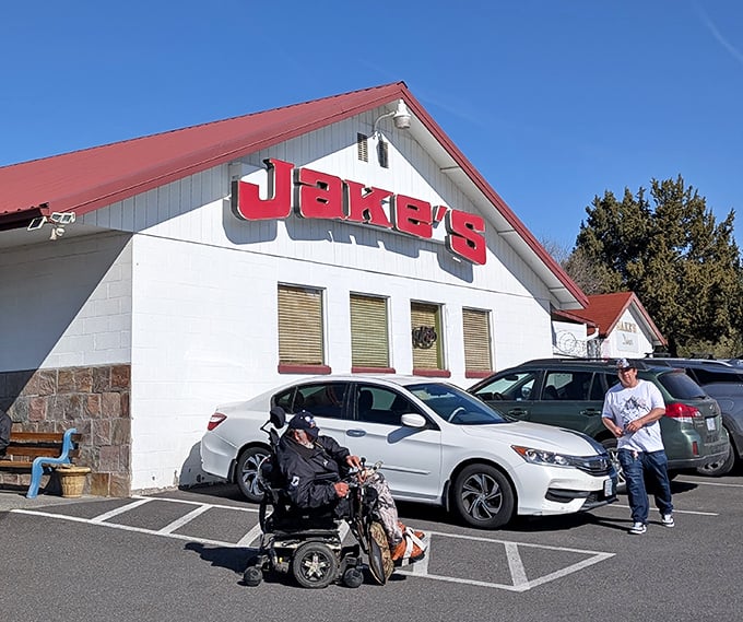 The classic white-walled diner with its distinctive red roof has witnessed countless first dates, family celebrations, and morning-after recoveries.