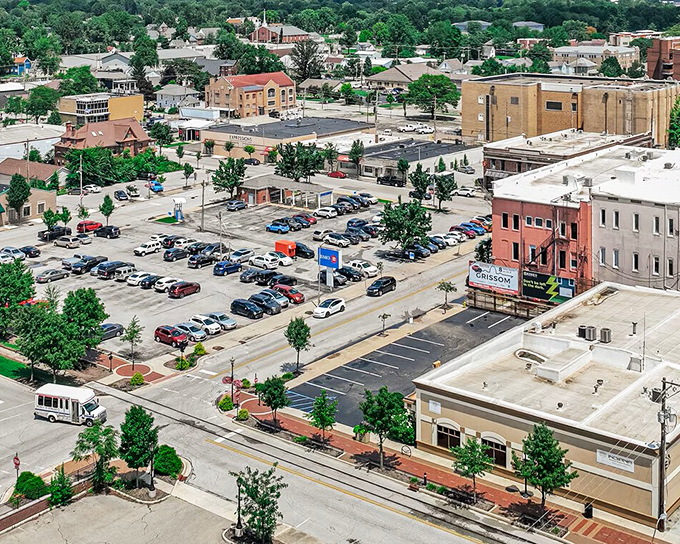 Here's where small-town charm meets automotive history in the most delightfully unpretentious way possible.