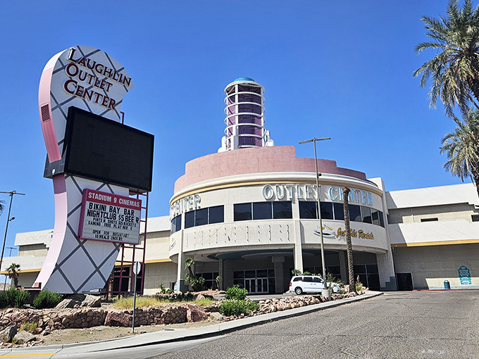 Bright lights, cool shade &mdash; the Laughlin Outlet Center stands like a retro movie set under Nevada&rsquo;s sun.