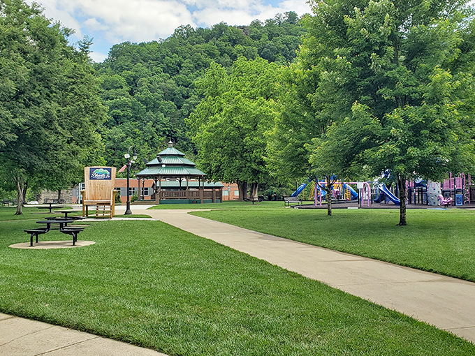 Those Appalachian mountains aren't just a backdrop&mdash;they're Pikeville's natural retirement plan with daily dividends.