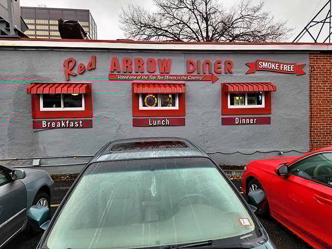 This is what diners looked like when Eisenhower was president - and the food's just as timeless. 