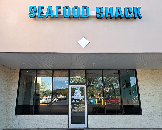 When a place calls itself "Seafood Shack," you know they're confident about delivery.
