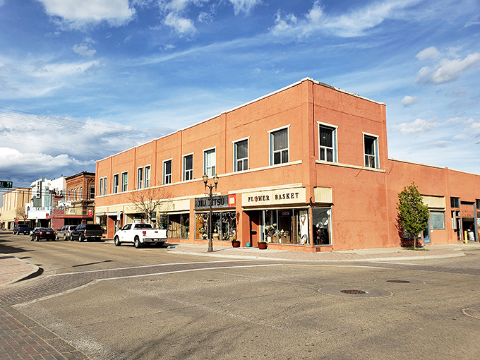 In Weiser, even the quiet traffic on Main Street seems to say, "Take it easy, friend. We've got all day."