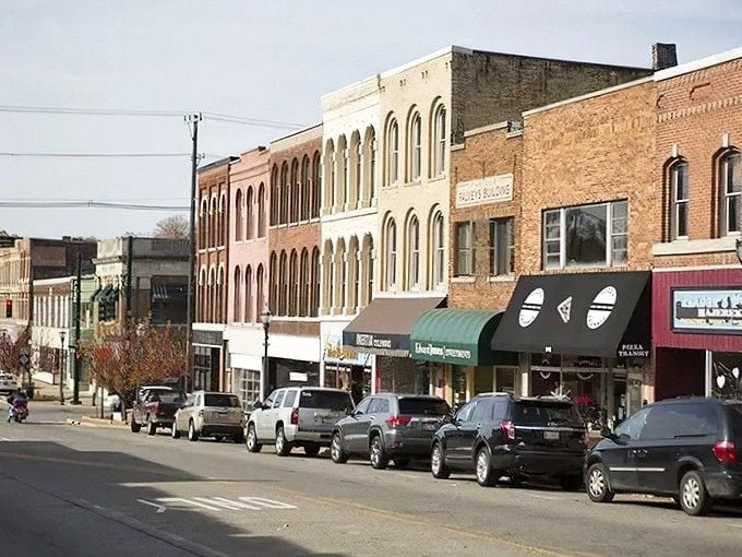 Classic storefronts line these sidewalks like chapters in Ohio's ongoing small-town love story perfectly.