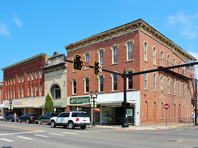 Historic storefronts with character beats cookie-cutter strip malls every single time, especially when the architecture remembers what ornamental details actually looked like before everything went beige.