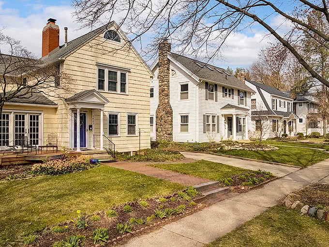 Tree-lined neighborhoods display the classic American architecture that makes Ann Arbor feel like home to everyone. 
