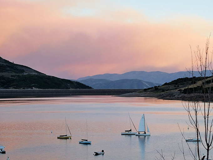 Sunset transforms the reservoir into liquid gold &ndash; better than any screensaver you've ever downloaded.