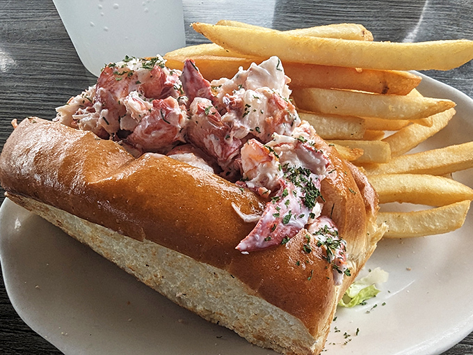 Behold the lobster roll that launched a thousand cravings&mdash;fresh meat, toasted bun, and fries that know their place.