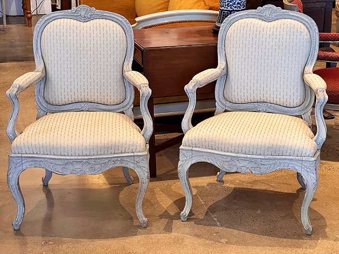 These Louis XV-style chairs aren't just sitting pretty&mdash;they're practically begging you to imagine yourself as French nobility plotting the next soir&eacute;e. 