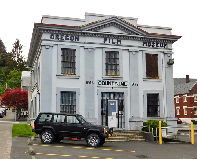 The former county jail now houses the Oregon Film Museum, where "Goonies" fans can recreate their own jailbreak scene in the very cells used in the movie.