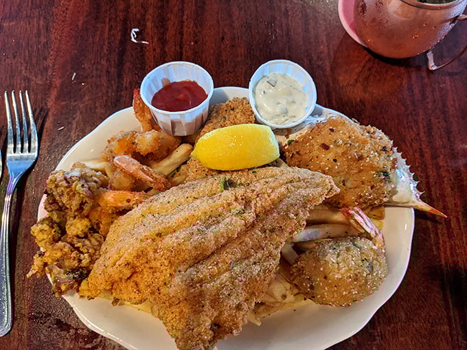 Fried seafood perfection that makes you wonder if the chef has some sort of secret handshake with the ocean. Golden, crispy, and utterly irresistible.
