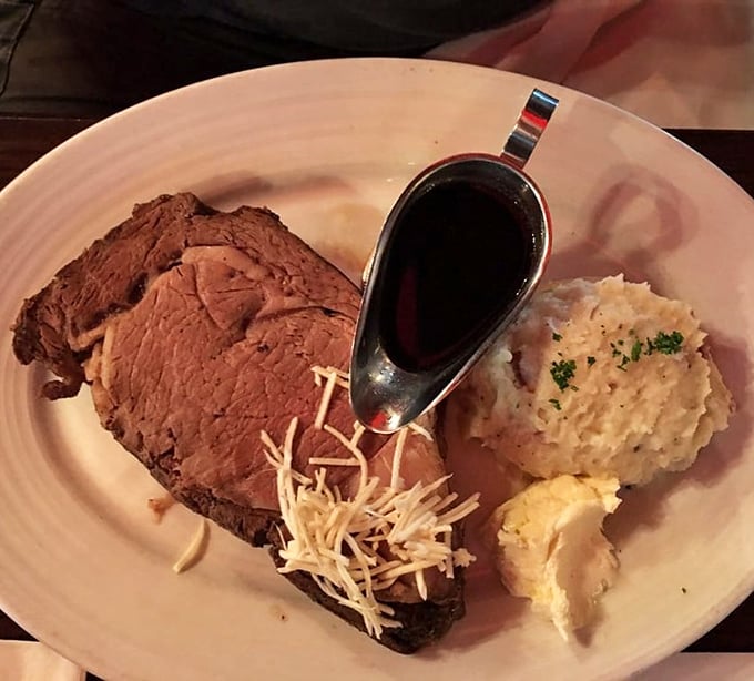 The star of the show arrives: prime rib so perfectly pink it makes you wonder if other restaurants have been serving you an entirely different animal.