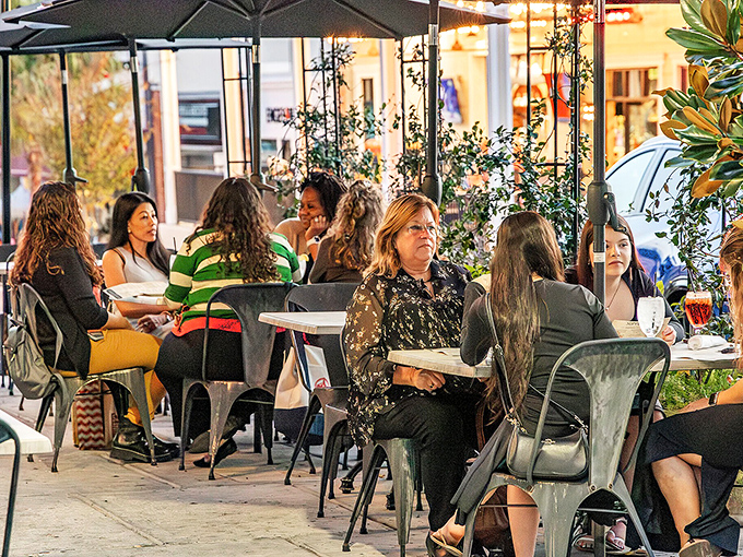 Outdoor dining in Ocala: where the conversation flows as freely as the iced tea, and strangers become friends over shared appetizers.