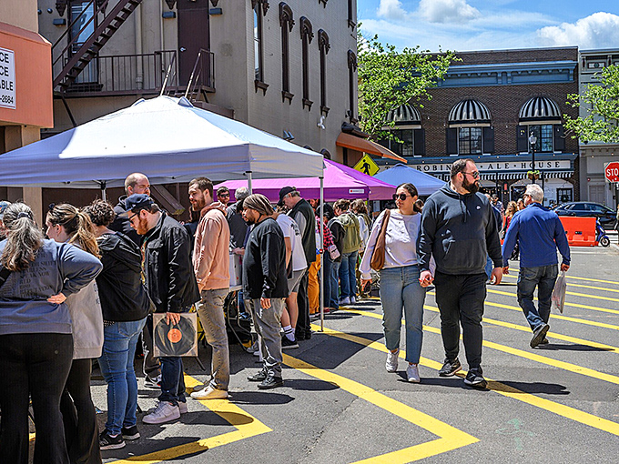 Weekend markets bring locals together under bright tents. Nothing says "community" quite like standing in line with neighbors for something delicious.