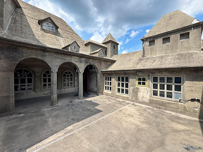Concrete never looked so romantic. The museum's rooftop courtyard showcases the building's unique architectural details and surprising elegance of this utilitarian material.