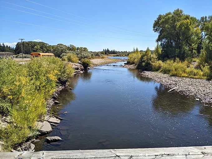 The North Platte River doesn't rush through Saratoga &ndash; it meanders, as if teaching visitors how to slow down properly.