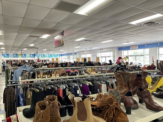 Boot boulevard meets sneaker street in this footwear paradise. From practical work shoes to stylish boots, your next favorite pair awaits.