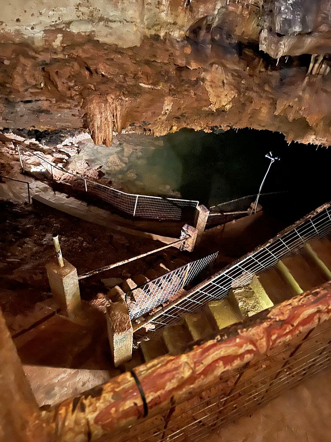 Descending into the unknown has never looked so inviting. These steps have welcomed curious explorers since the cave's commercial opening in 1927.